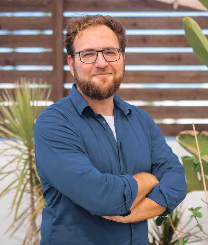 New ASCA Member Alex Gekker - Amsterdam Institute for Humanities ...